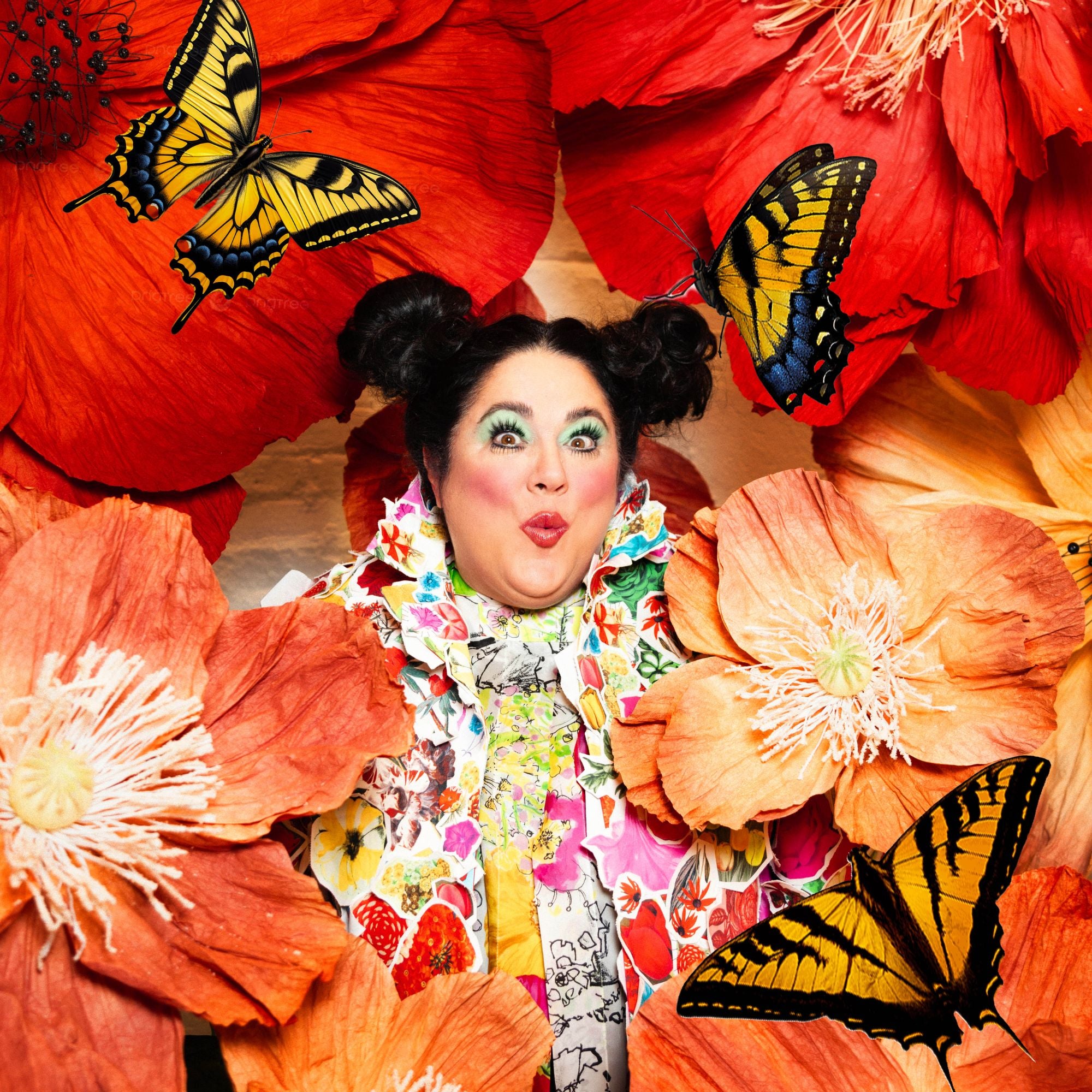 Biography – Ashley Longshore